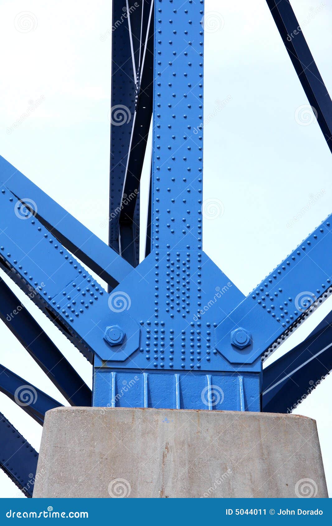 Bridge support beams stock image. Image of blue, concrete - 5044011