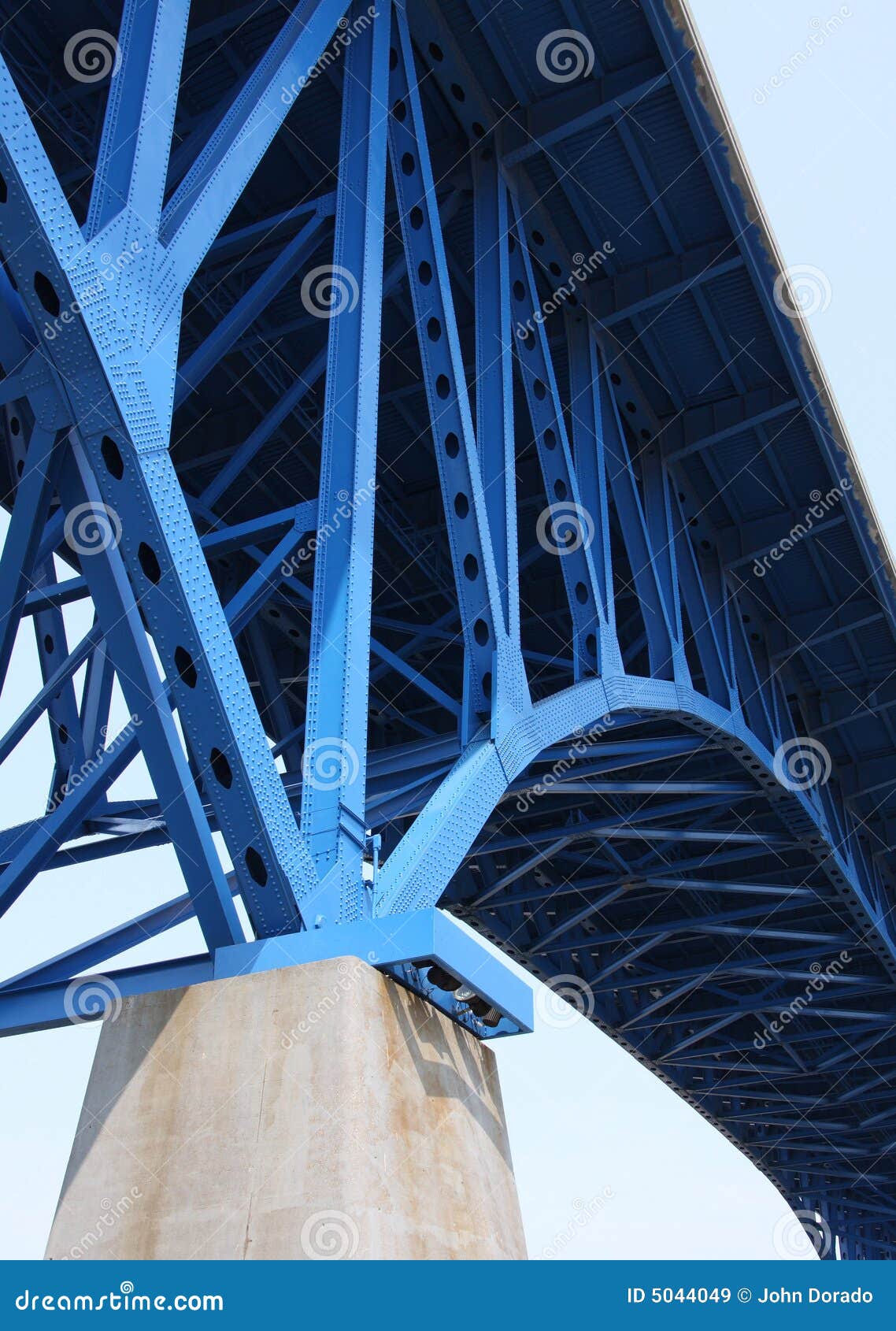 Bridge support beams stock image. Image of bridge, metal - 5044049