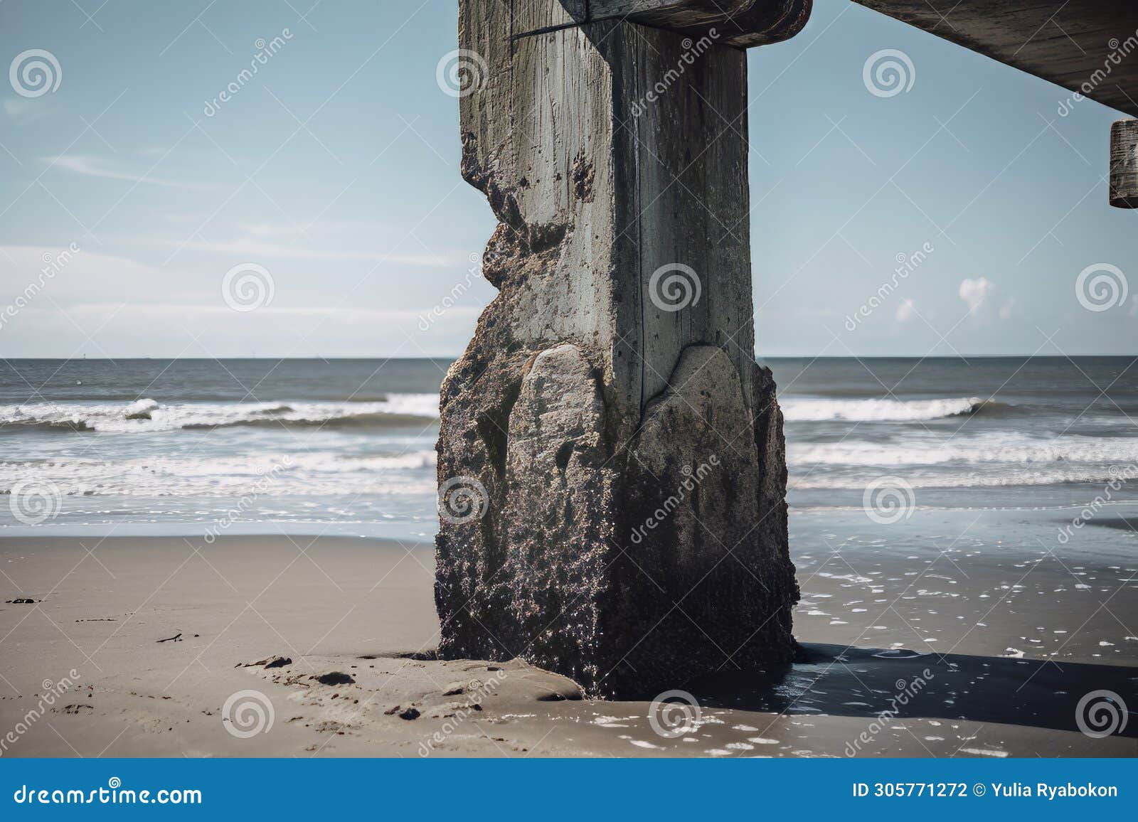 Bridge Pillar Illustration | CartoonDealer.com #71108295