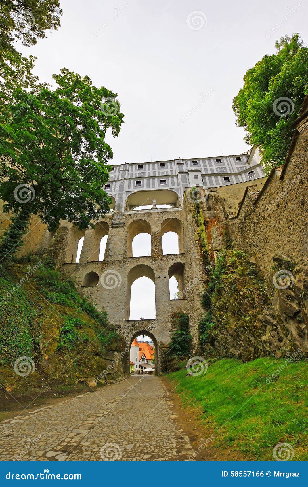 Bridge to the castle stock photo. Image of stone, landmark - 58557166