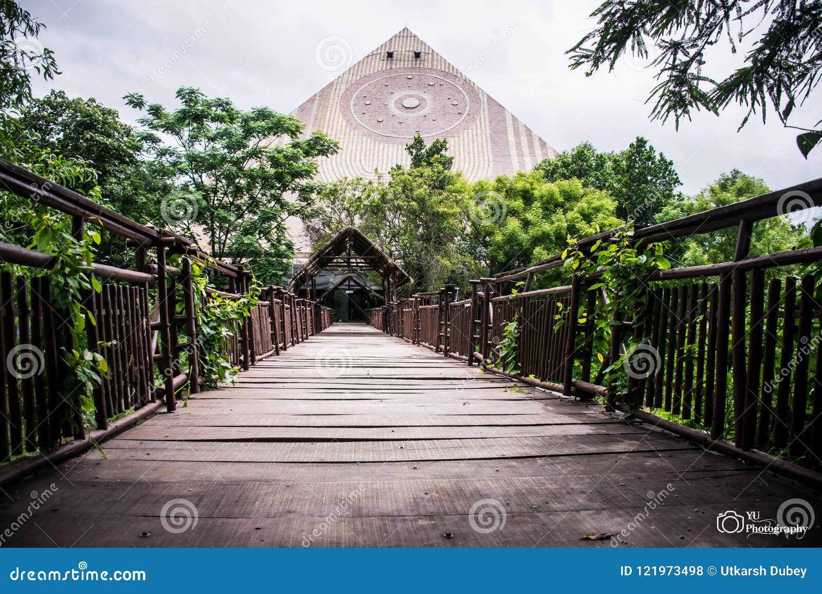 Bridge to pyramid stock photo. Image of leads, bridge - 121973498