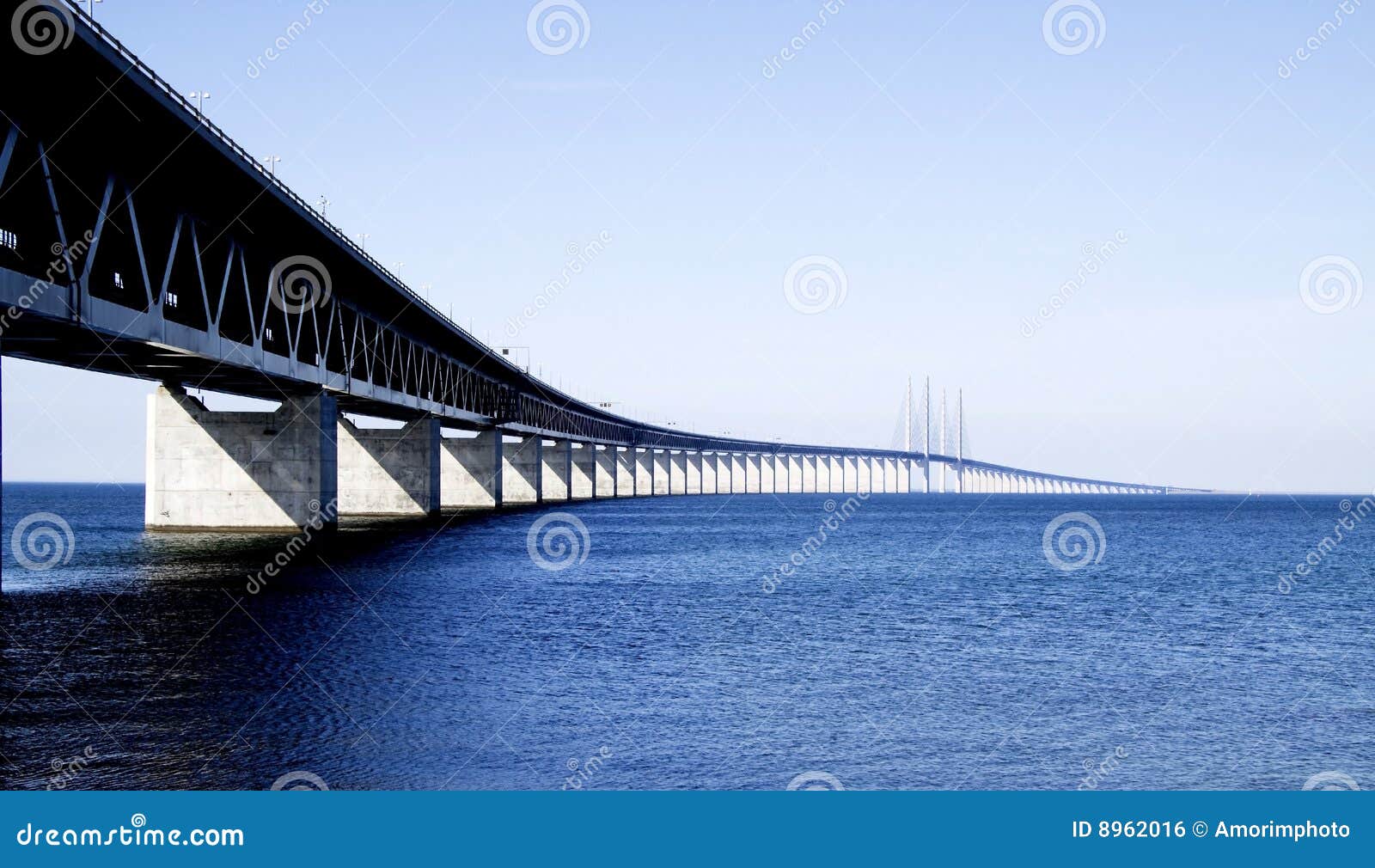 Bridge to Sweden stock photo. Image of landmark, copenhagen - 8962016