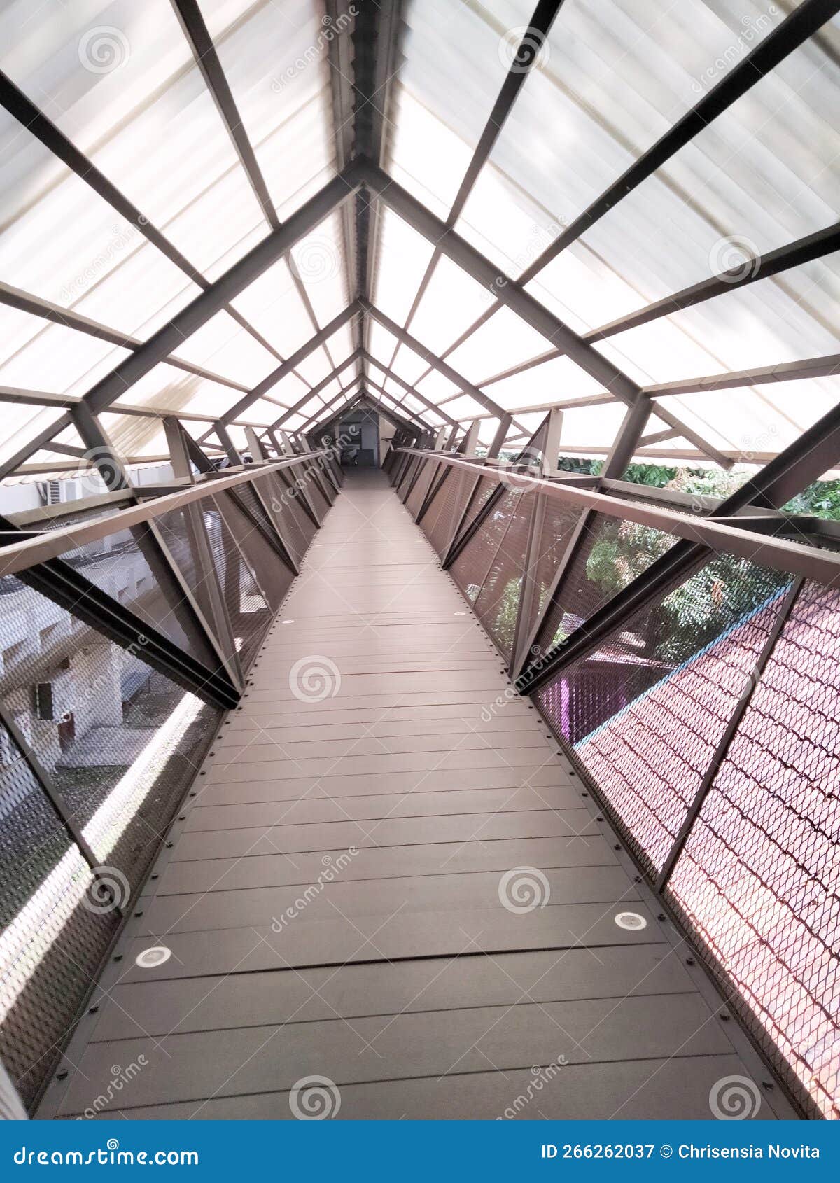 Bridge Triangle Architecture Spot Stock Image - Image of bridge ...
