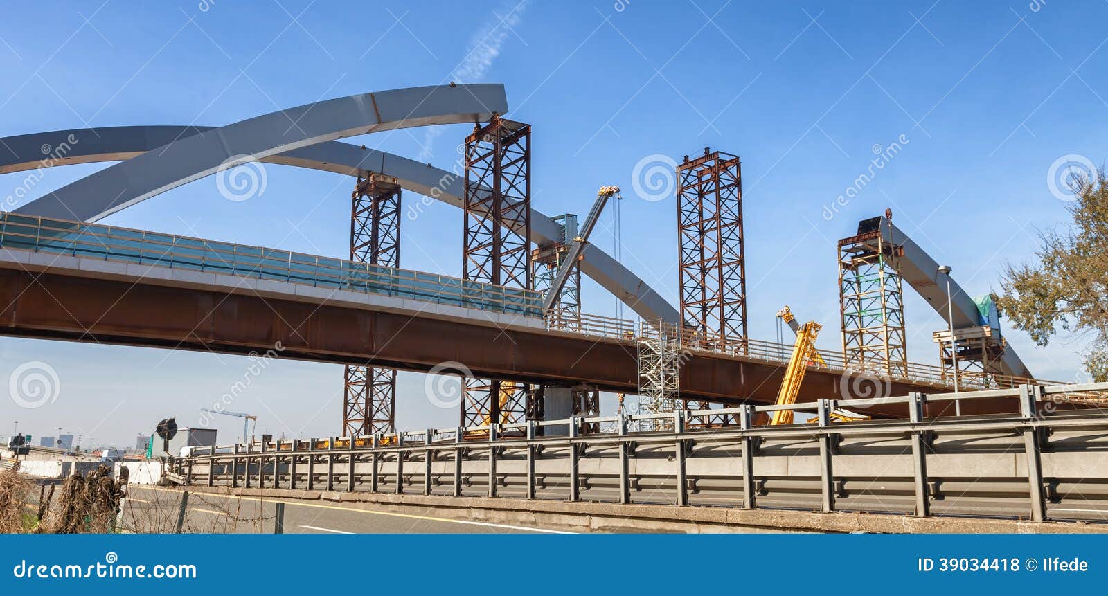 Bridge under construction stock photo. Image of outdoor - 39034418