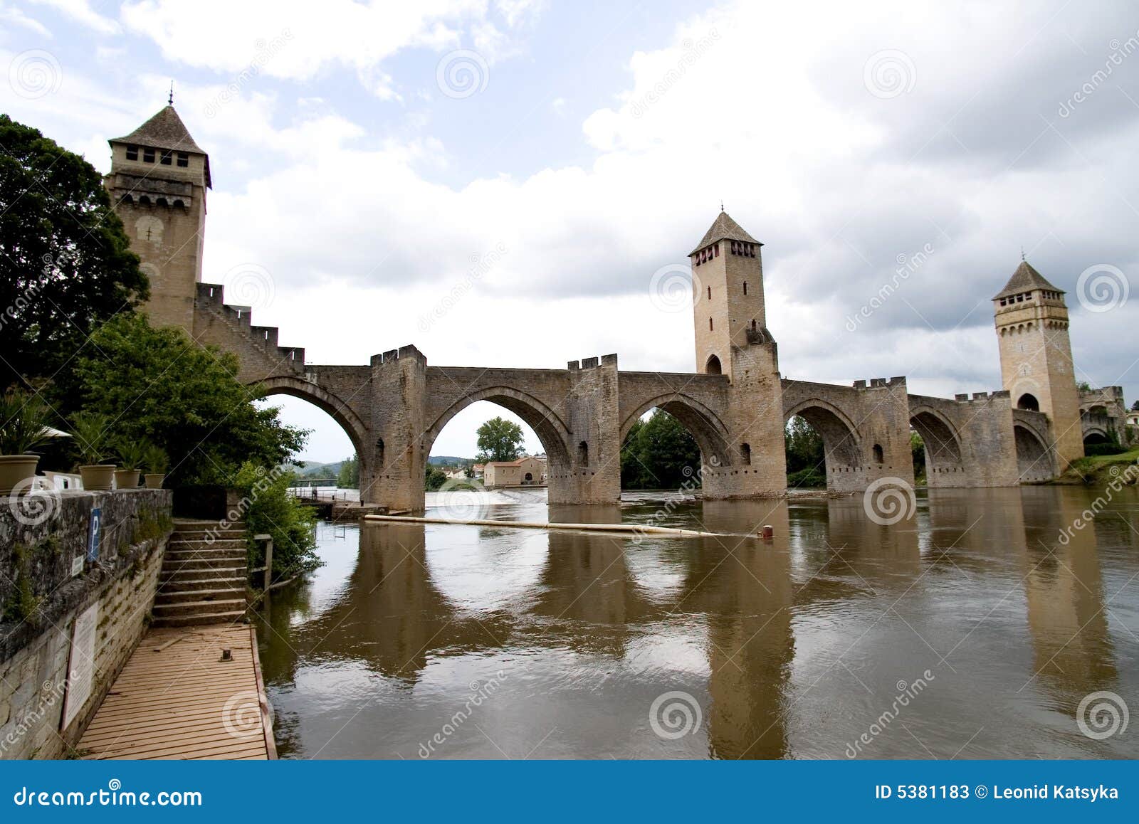 Bridge Valetre in Cahors (3) Stock Image - Image of valetre, protection ...
