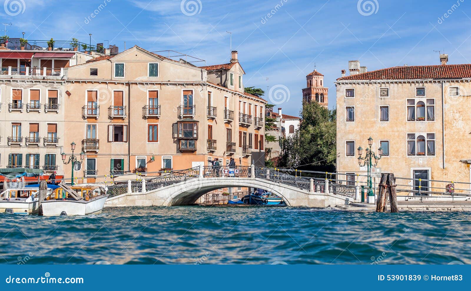 Bridge in Venice editorial stock image. Image of construction - 53901839