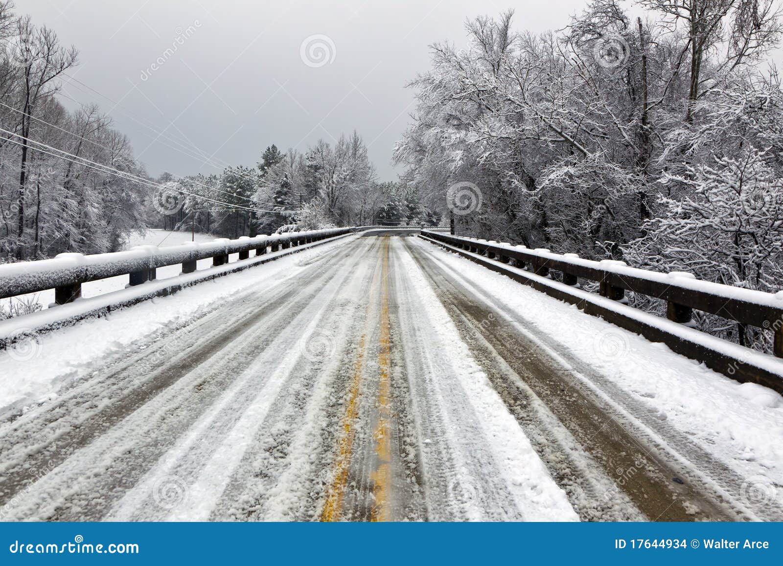 Bridge in Winter Snow Scene Stock Photo - Image of blue, peace: 17644934