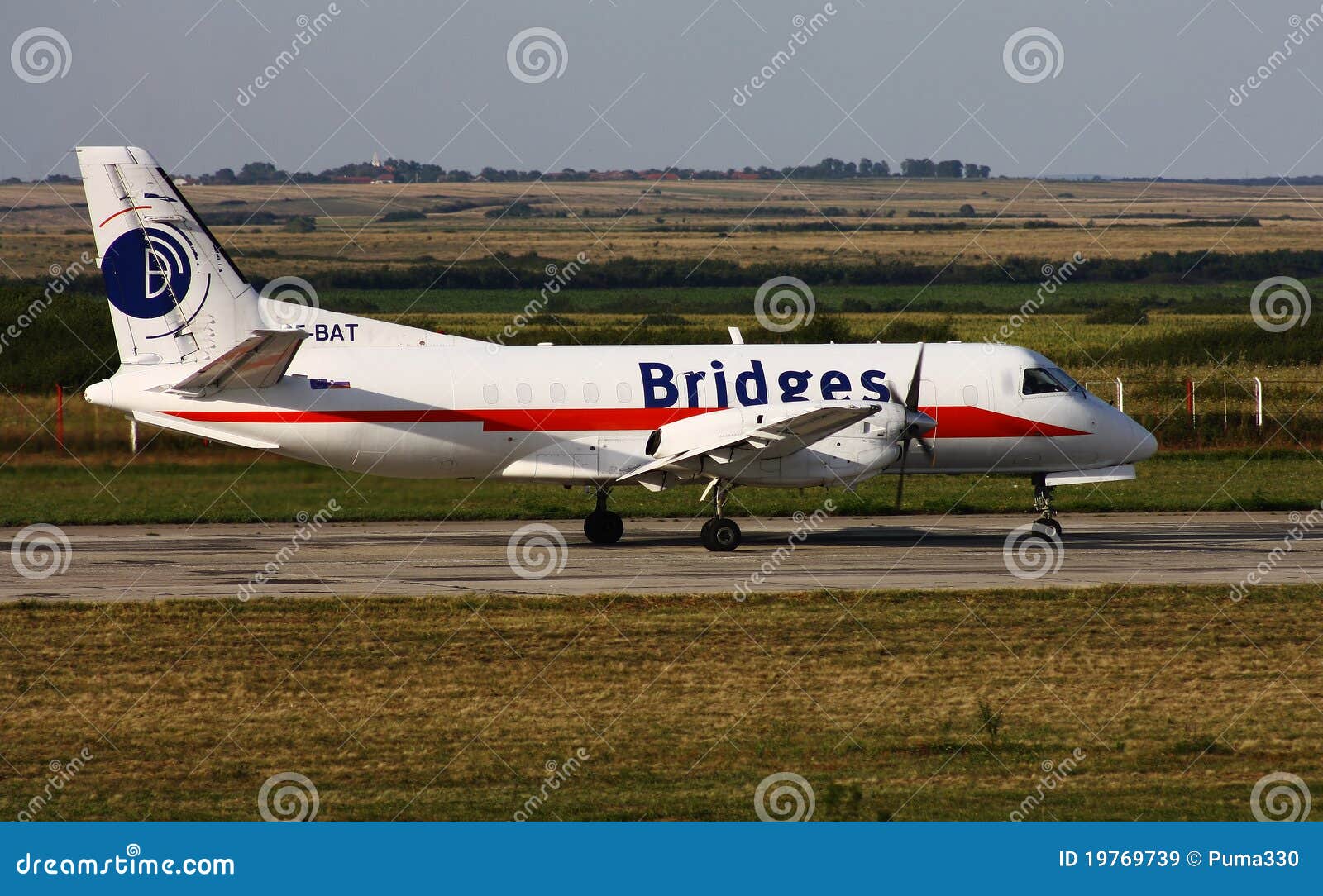 Bridges airline editorial stock image. Image of freight - 19769739
