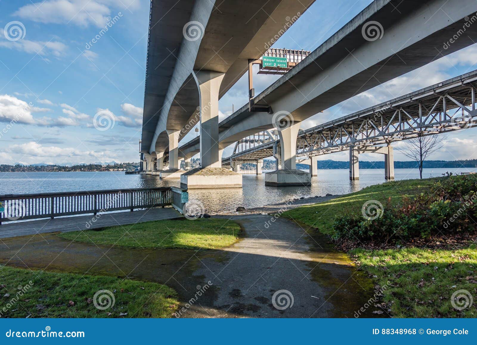 Bridges Over Lake Washington Stock Photo - Image of state, span: 88348968