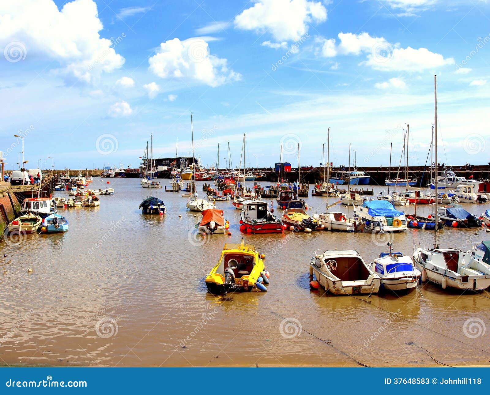 Bridlington Harbour, Yorkshire Editorial Stock Photo - Image of tourism ...