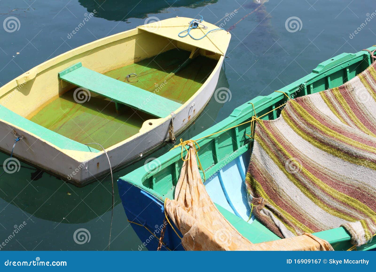 Bright Boats 2 stock image. Image of fishing, green, inactive - 16909167