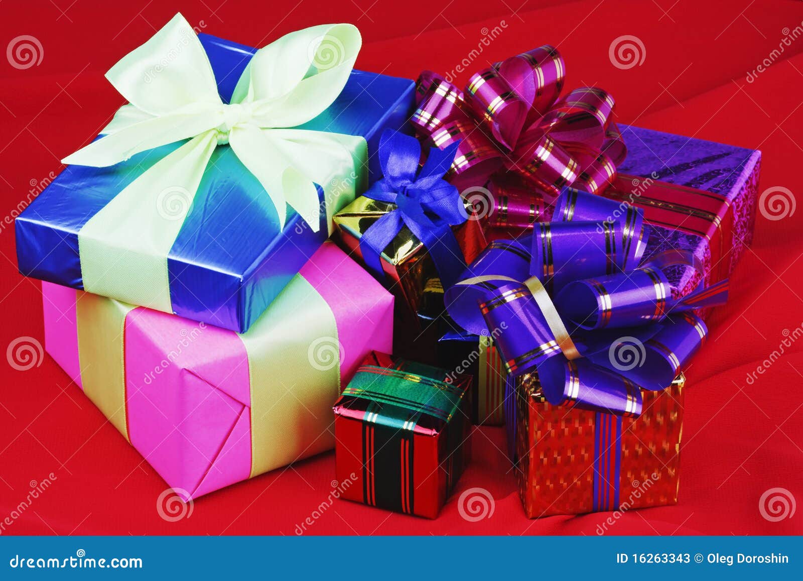 Bright Christmas gifts stock image. Image of bauble, elegance - 16263343