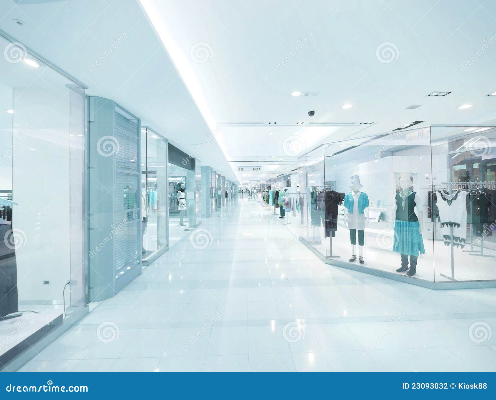 Bright and clean mall stock photo. Image of beauty, indoor - 23093032