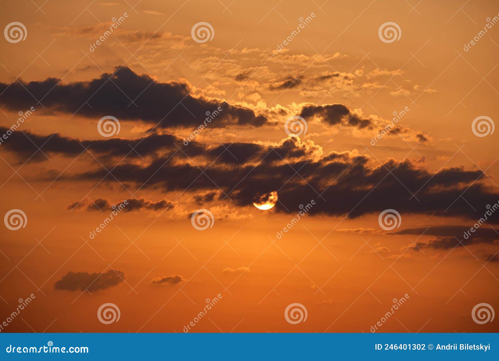 Bright Colorful Sunset Sky with Rays of Setting Sun and Vivid Dark ...