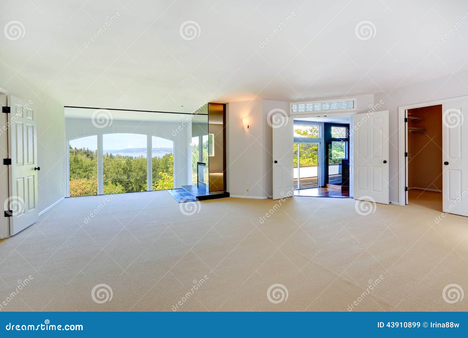 Bright Empty Room with Fireplace and Arch Window Stock Image - Image of ...