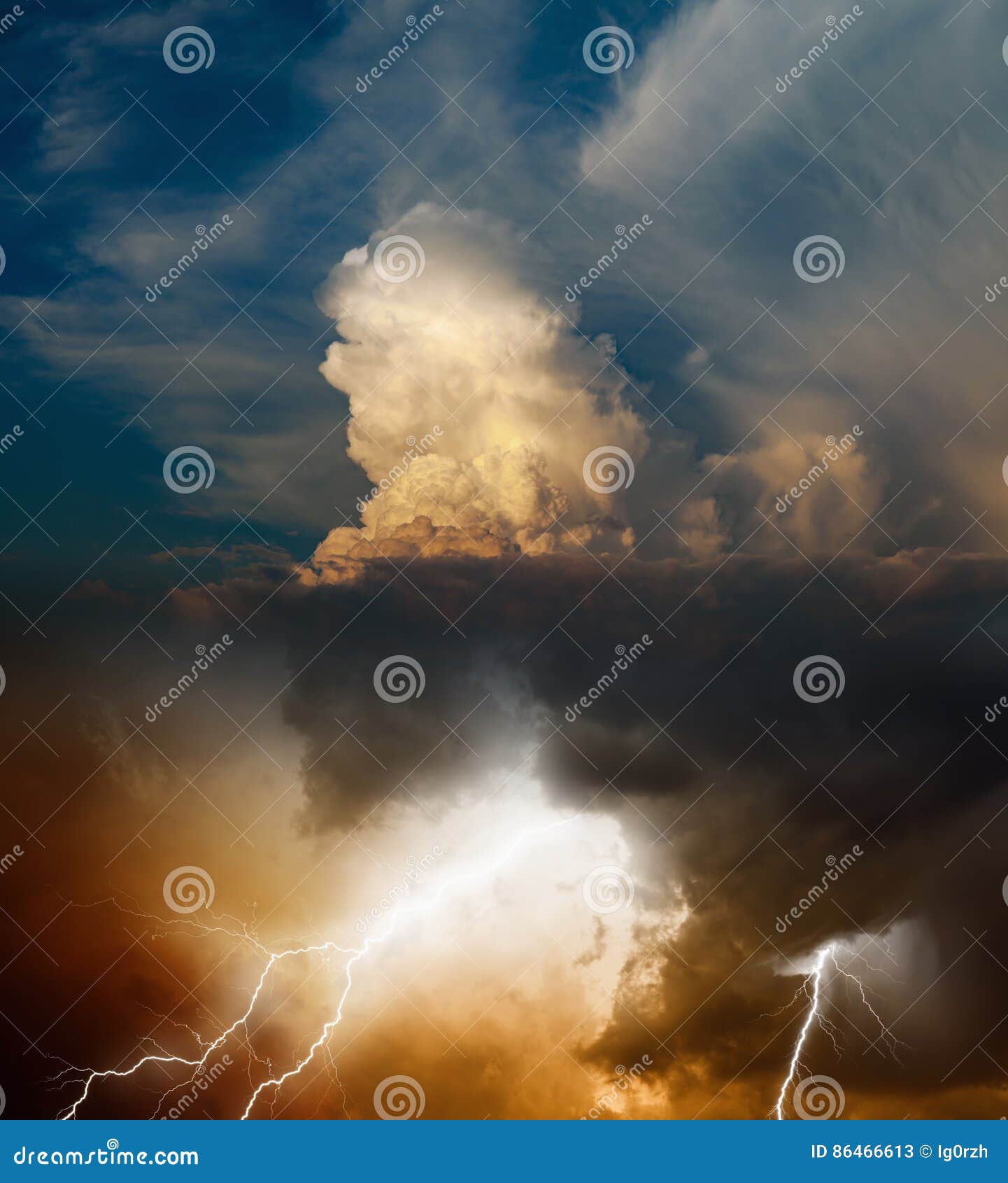 Bright Lightning in Dark Stormy Sky, Weather Forecast Concept Stock ...