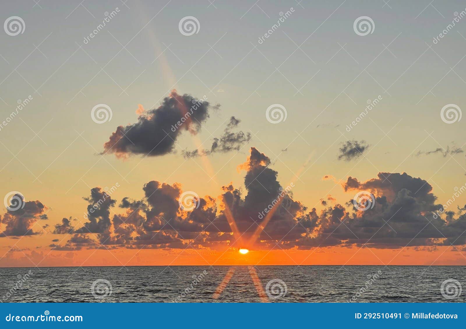 Bright Orange Sunset and Sea Beach. Sun Steam and Sun Rays and Dark ...