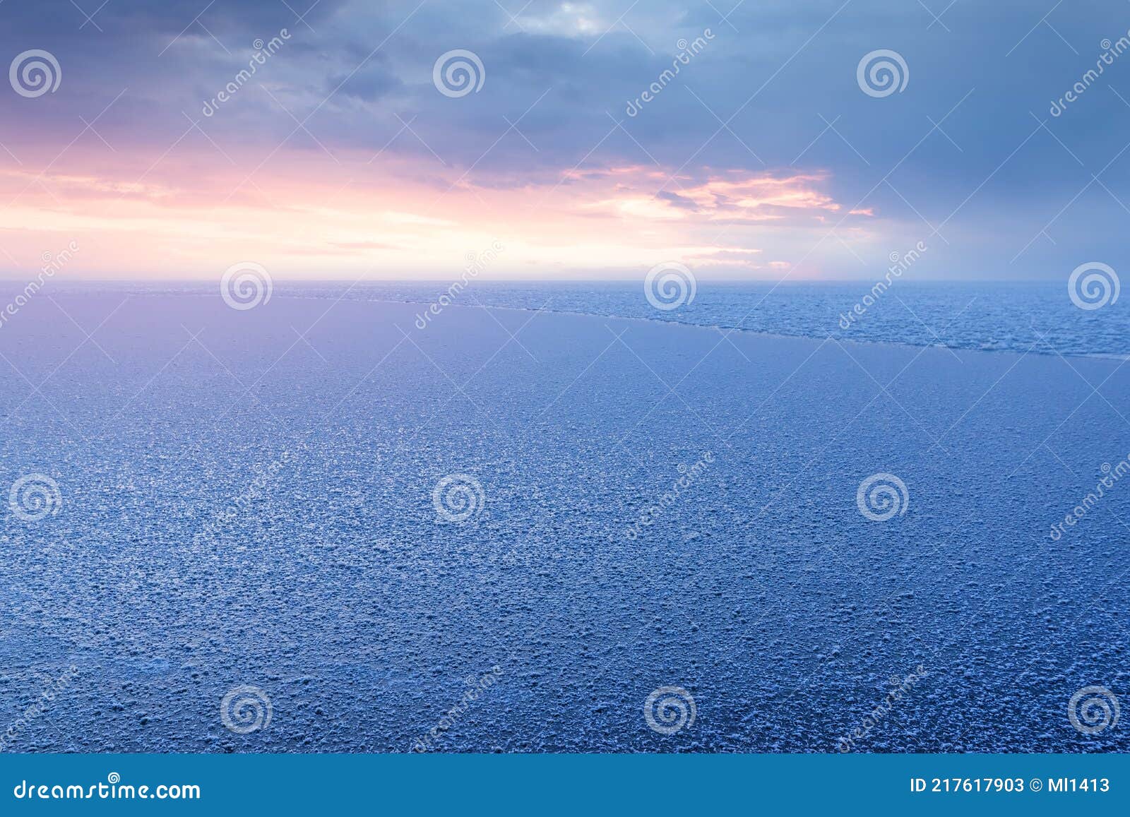 A Bright Winter Morning Landscape Stock Image - Image of nature, white ...