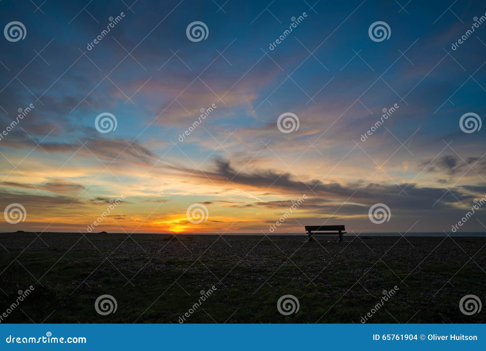 Brighton bench sunrise stock photo. Image of dawn, coast - 65761904