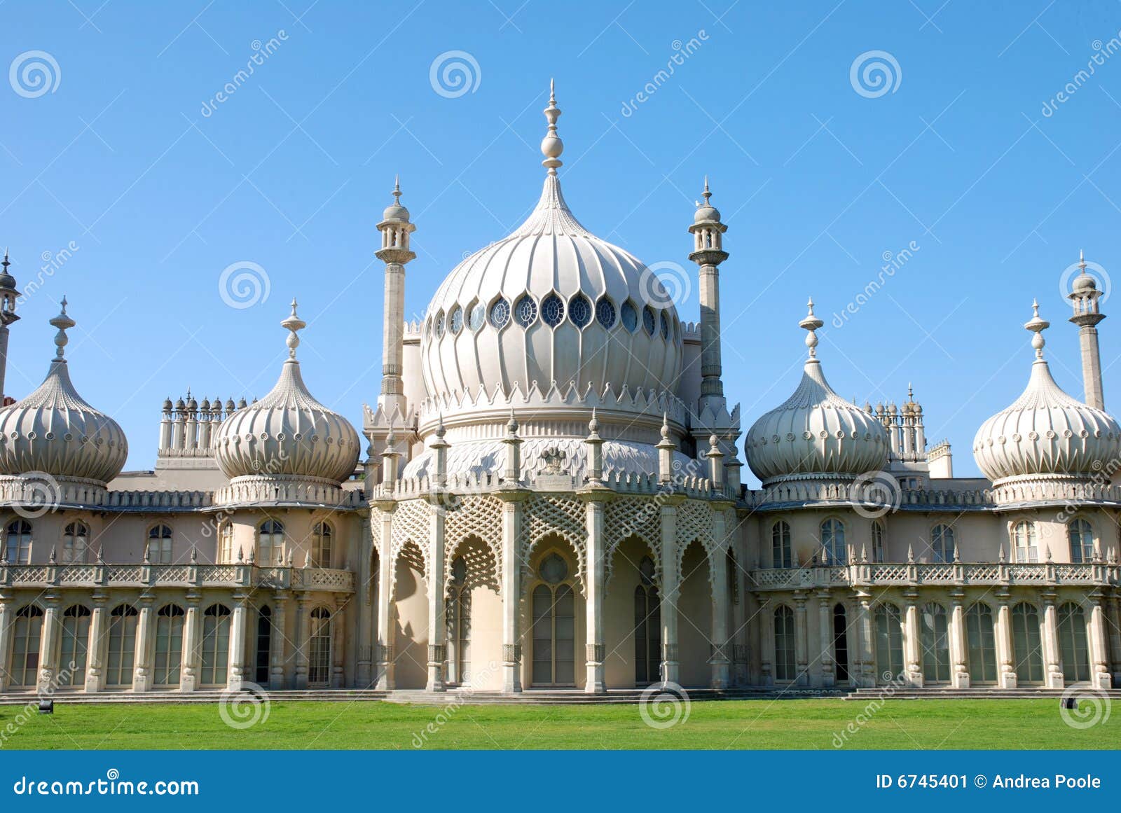 Brighton pavilion stock image. Image of landmark, sussex - 6745401