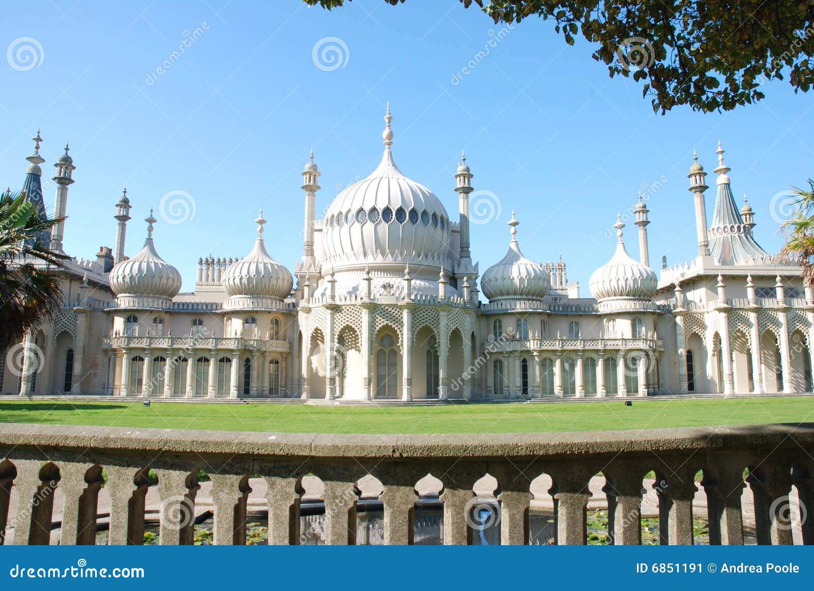 Brighton pavilion stock image. Image of brighton, building - 6851191