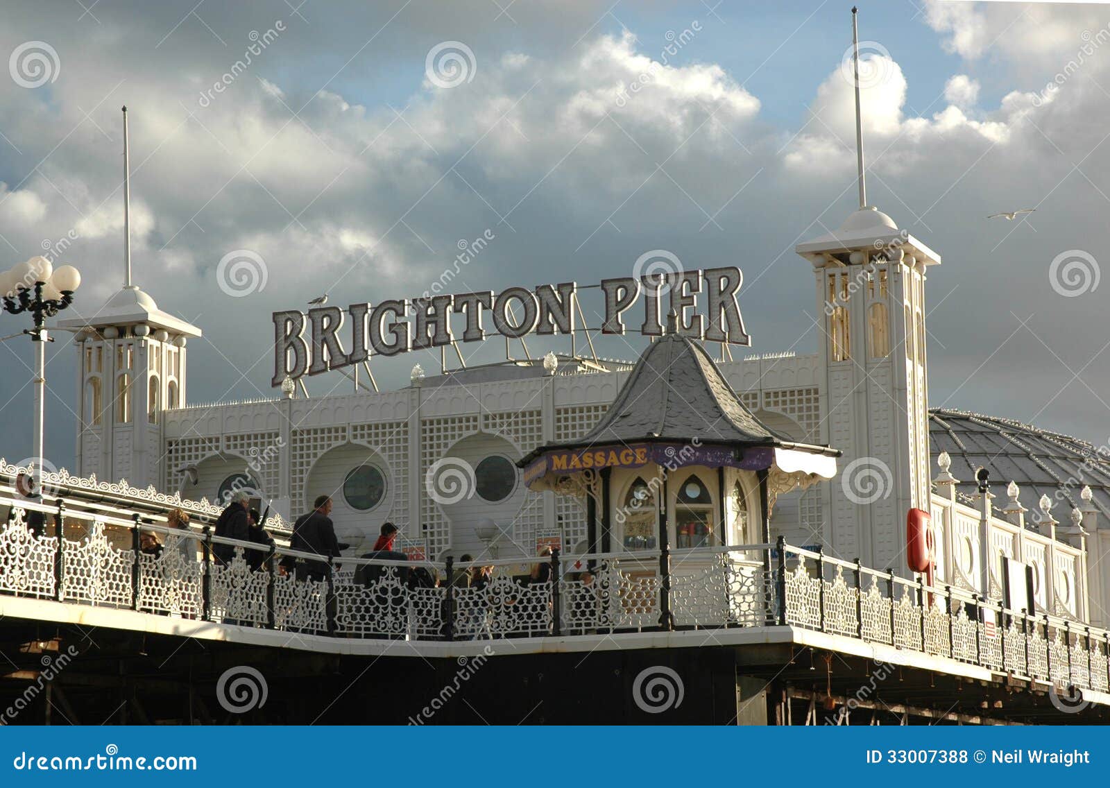 Brighton Pier stock photo. Image of architecture, amusement - 33007388