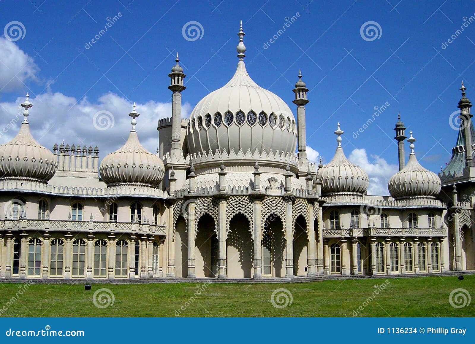 Brighton Royal Pavilion stock photo. Image of royal, lawn - 1136234