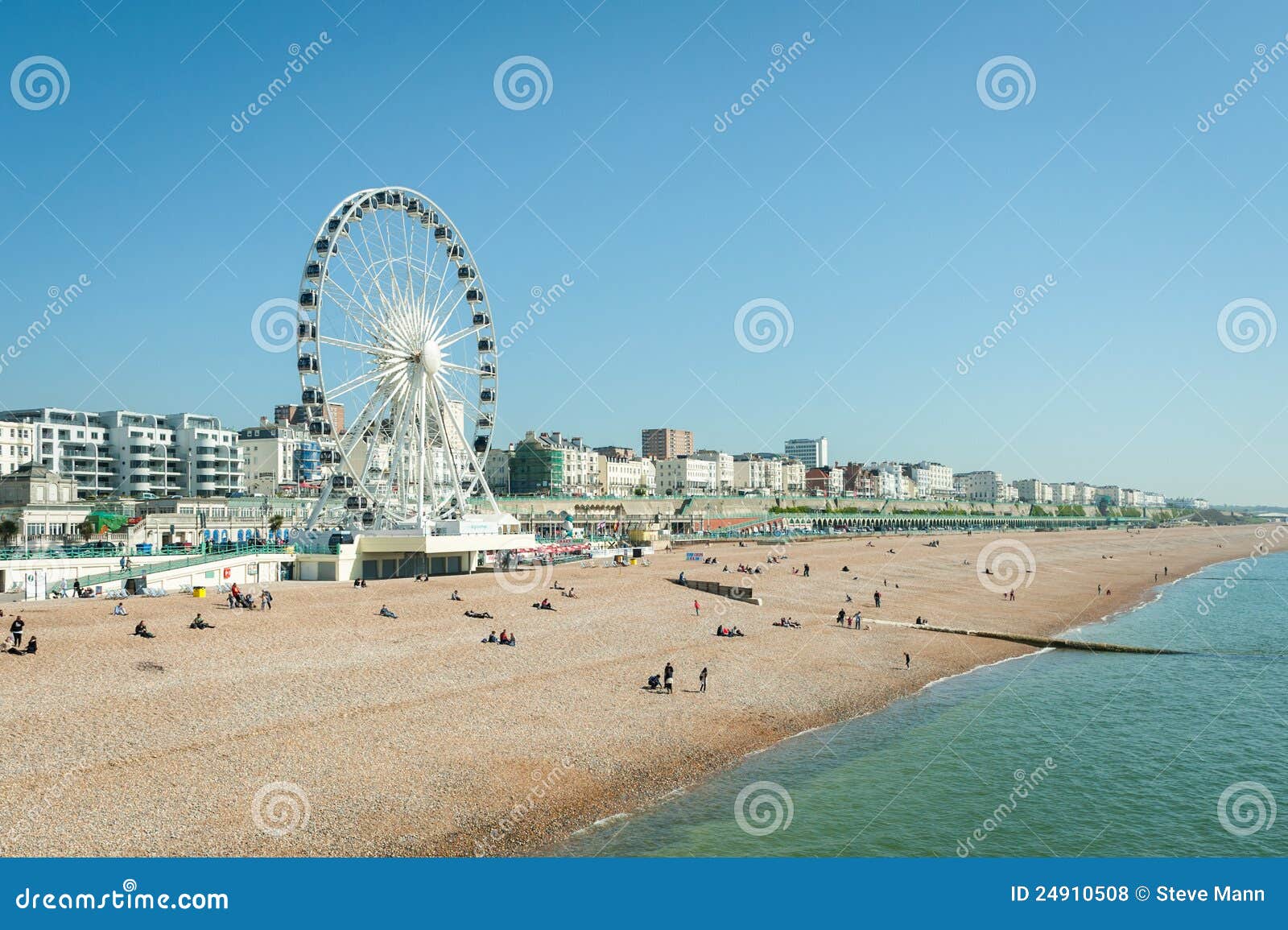 Brighton-Strand stockfoto. Bild von ferien, tourismus - 24910508