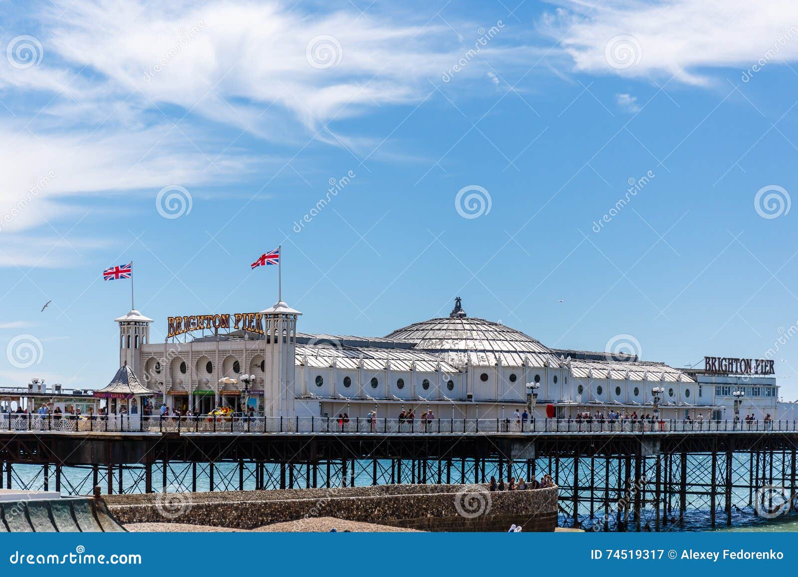 Brighton in summer editorial photography. Image of coast - 74519317
