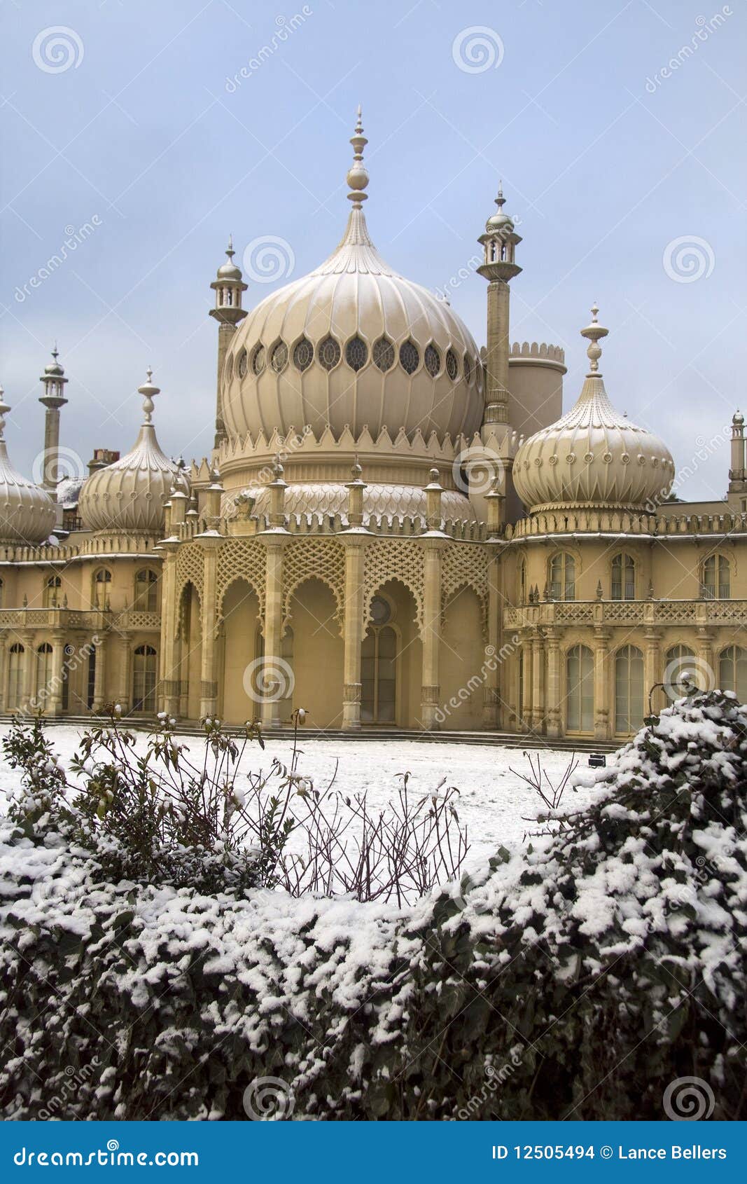 Brighton in winter stock photo. Image of curve, outrageous - 12505494