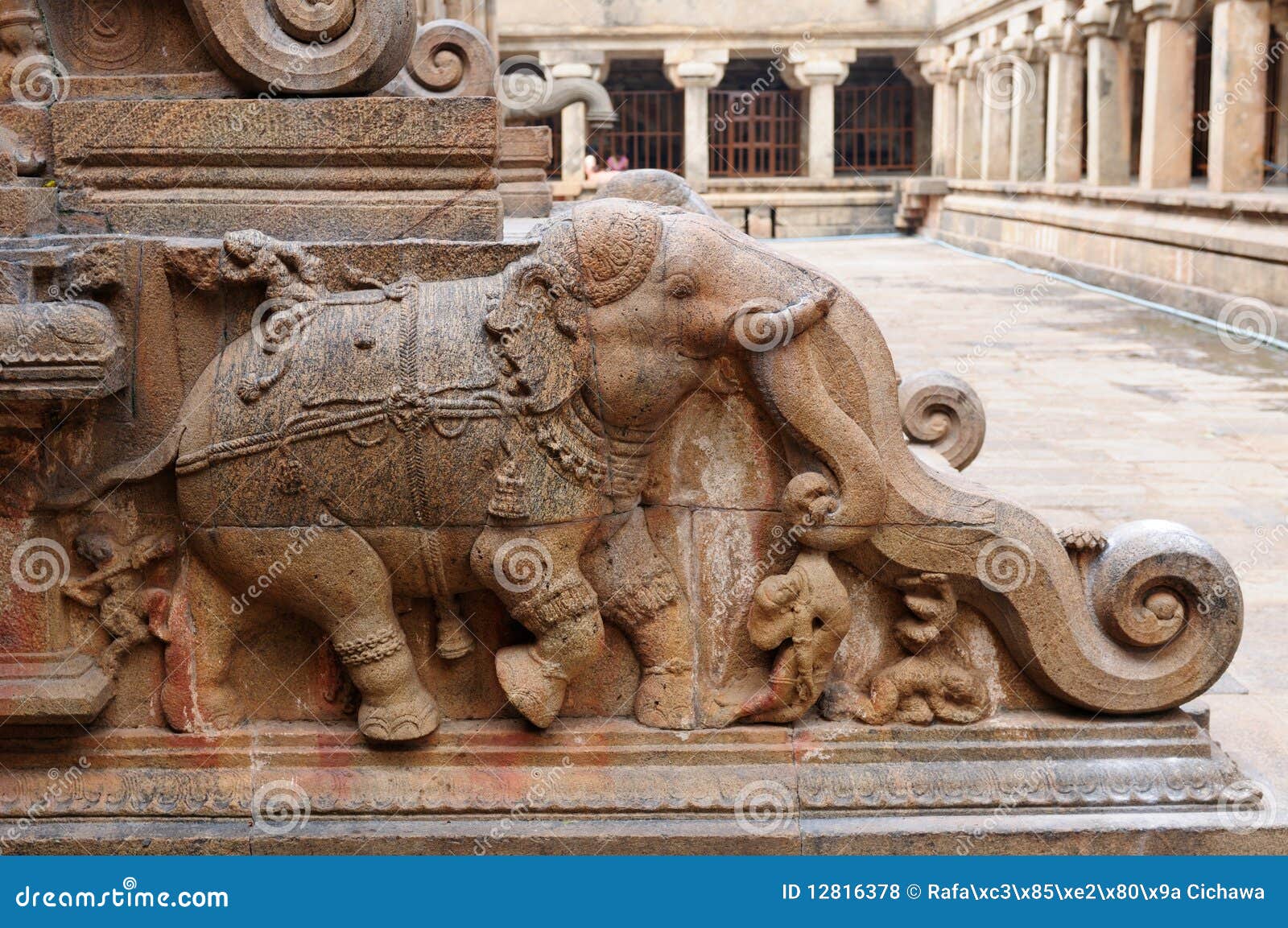 Brihadeeswarar Temple stock photo. Image of travel, church - 12816378