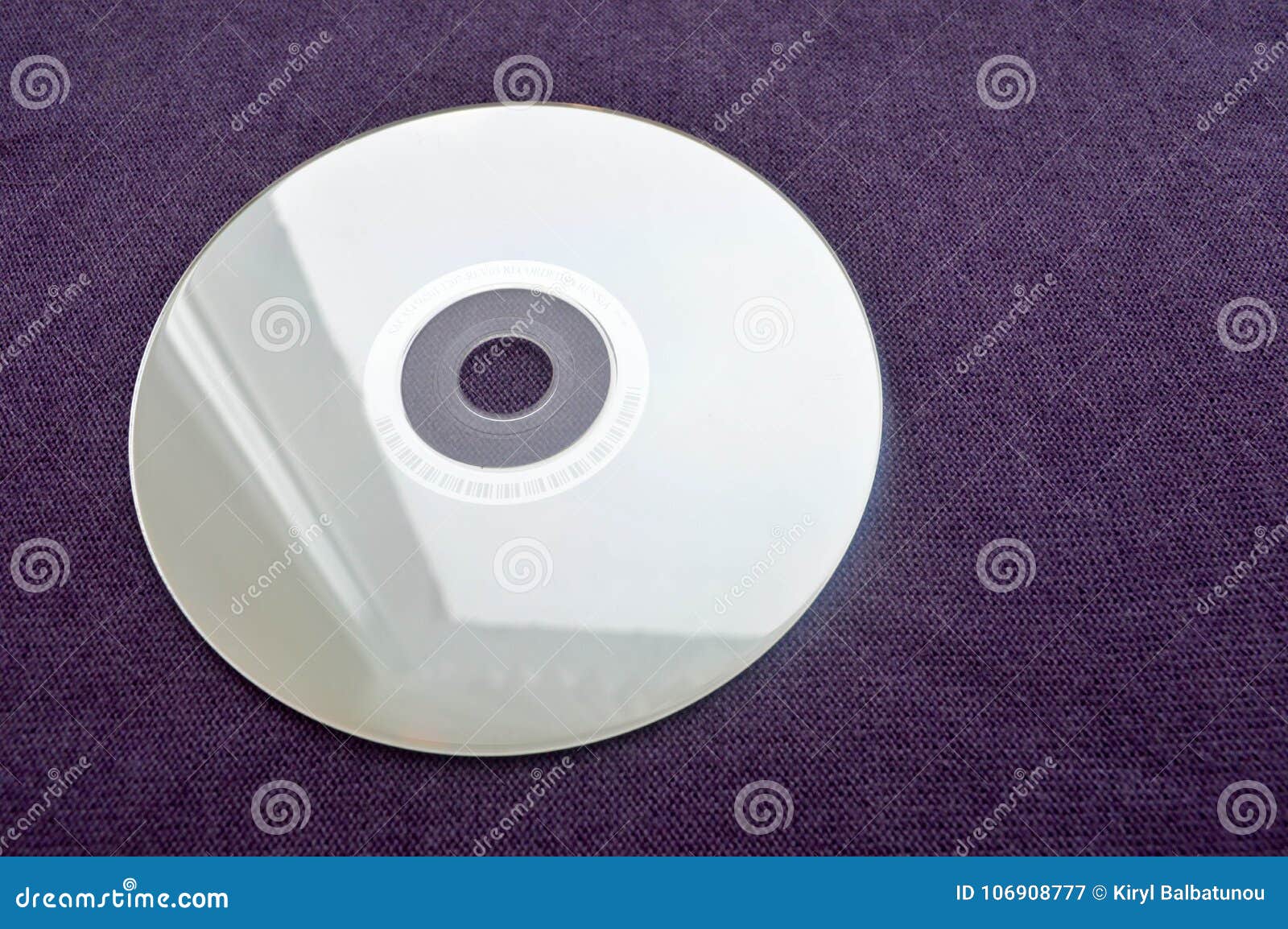 Briljant CD-SKIVA CD DVD, Bluray Diskett Fotografering för Bildbyråer ...