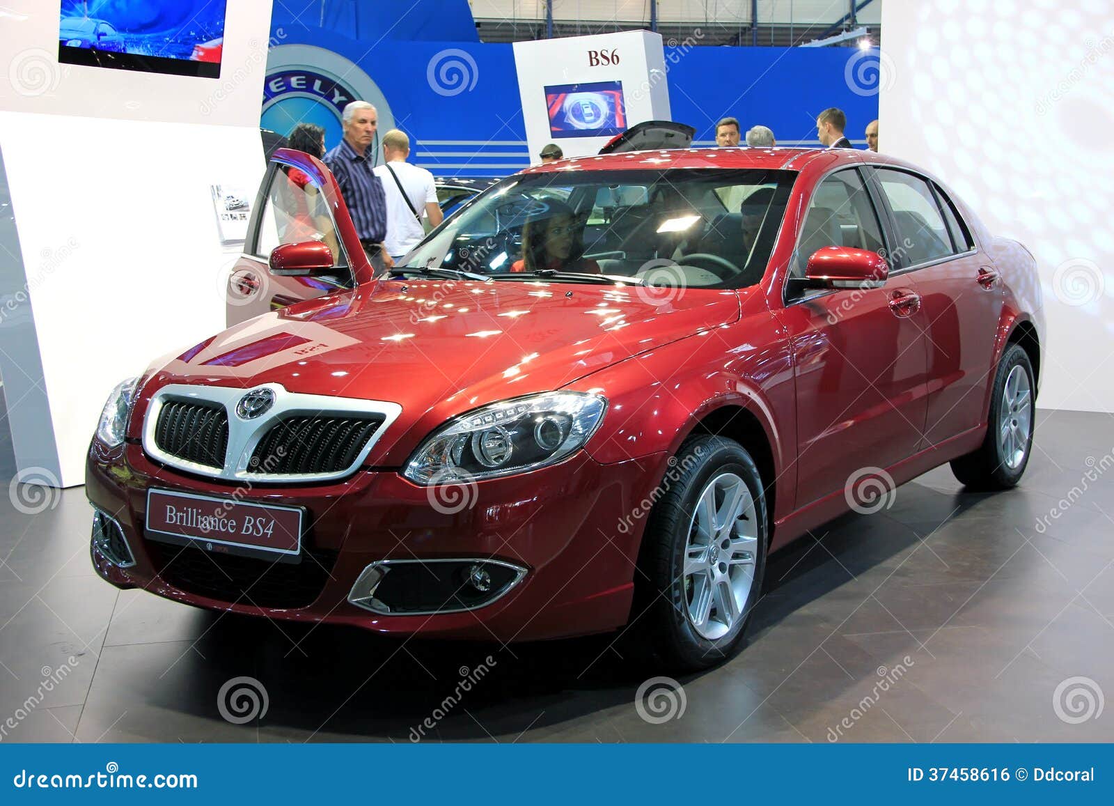 Brilliance BS4 editorial photo. Image of hatchback, driver - 37458616