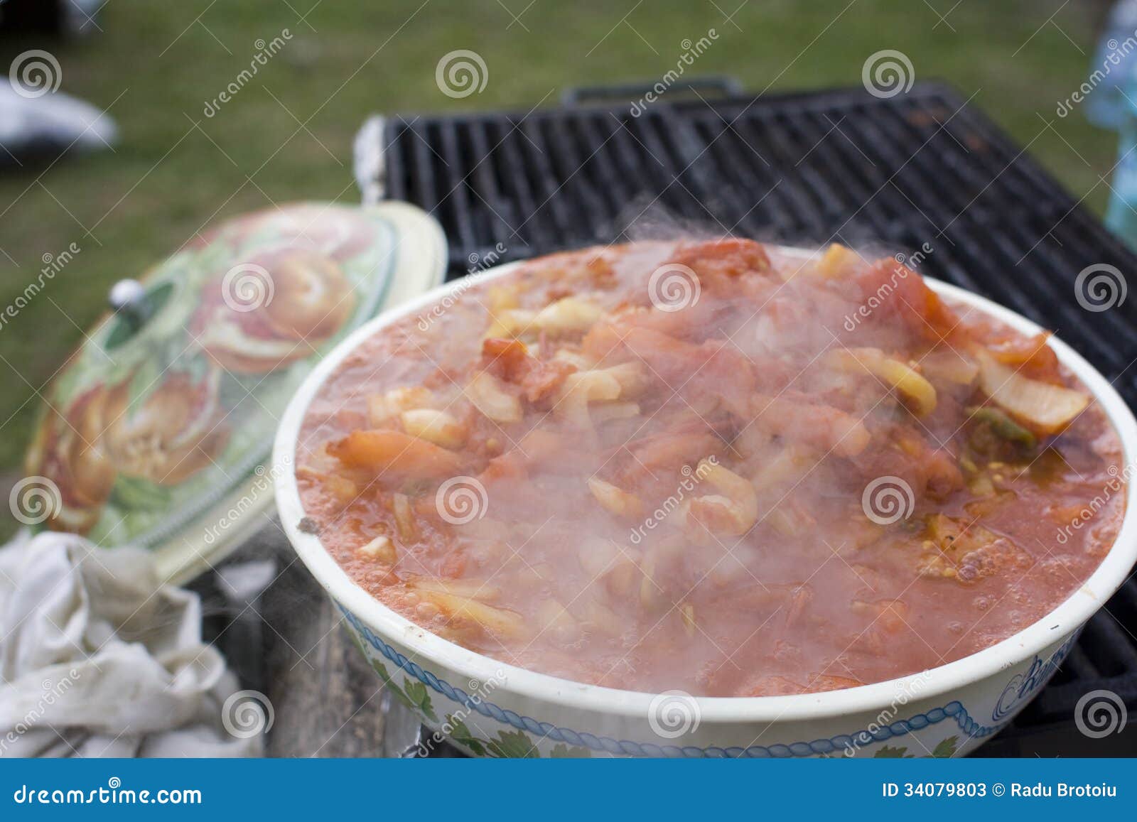Brine Fish Plate With Vegetables. Traditional Romanian Fish Dish ...