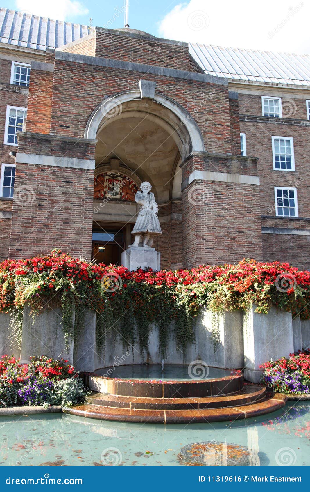 Bristol Council Offices stock photo. Image of architecture - 11319616