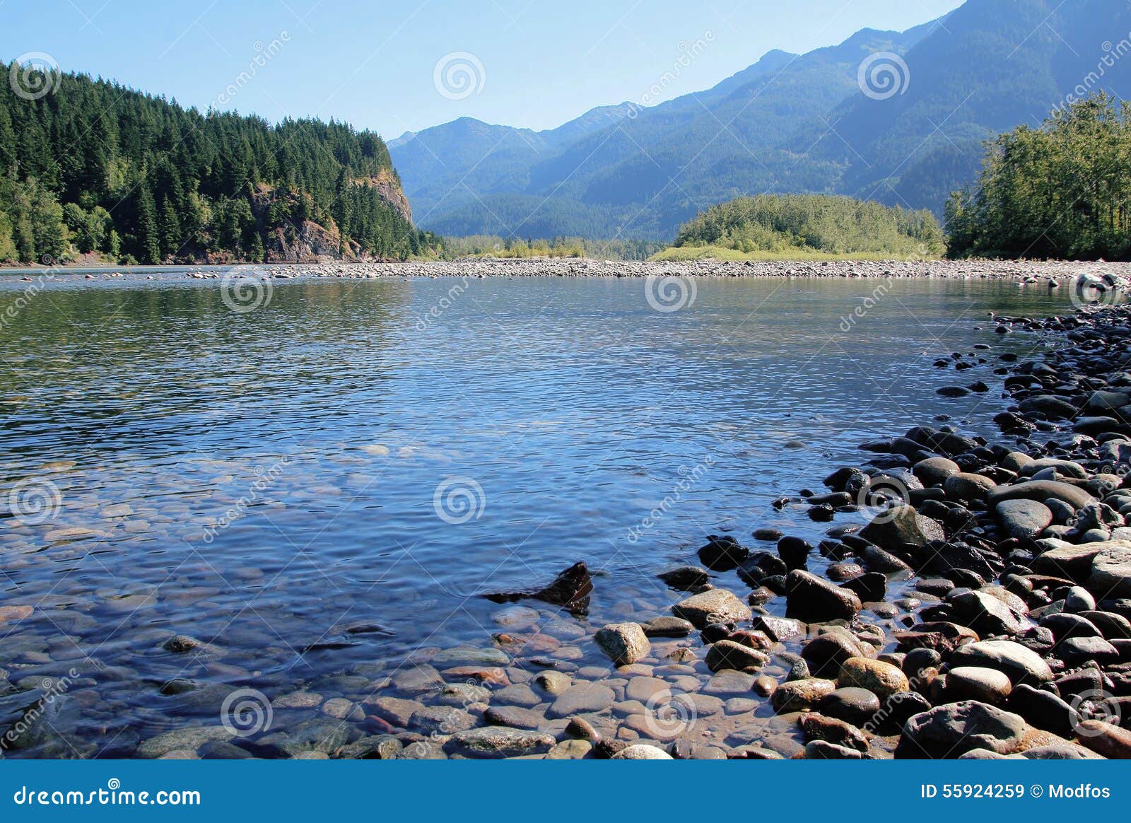 British Columbia S Fraser River Stock Image - Image of shore, canadian ...