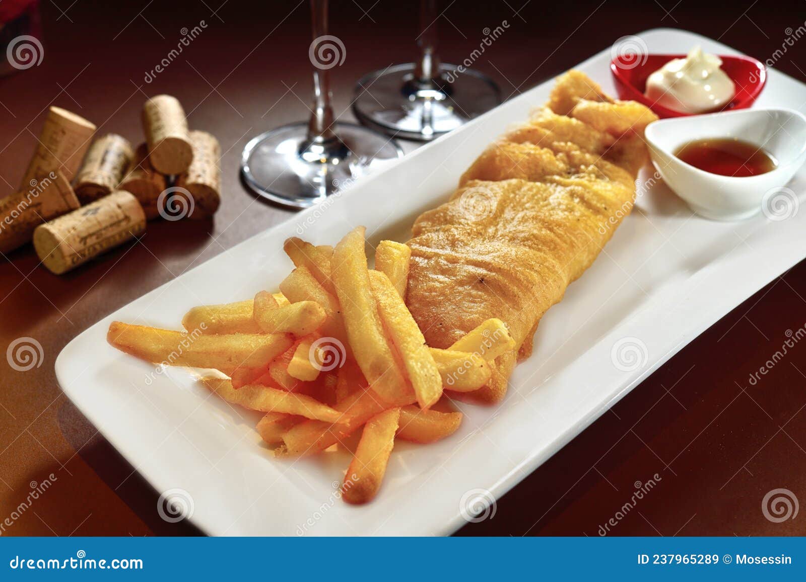 British Meal Fish and Chips Stock Image - Image of batter, greet: 237965289