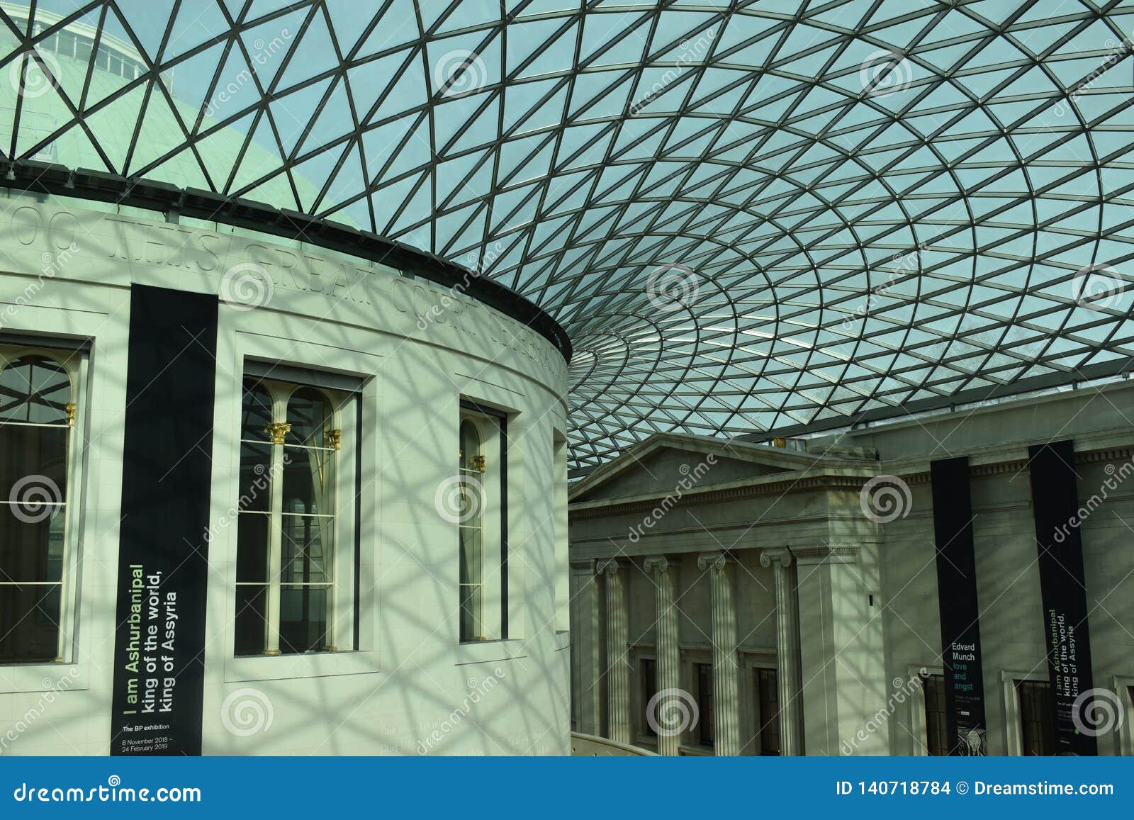 At the British Museum editorial stock image. Image of building - 140718784