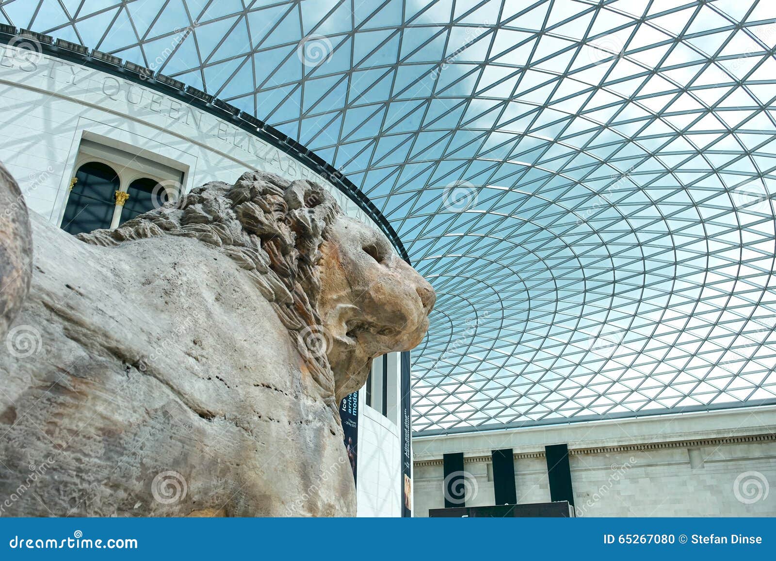 British Museum Hall with Lion Editorial Image - Image of sightseeing ...