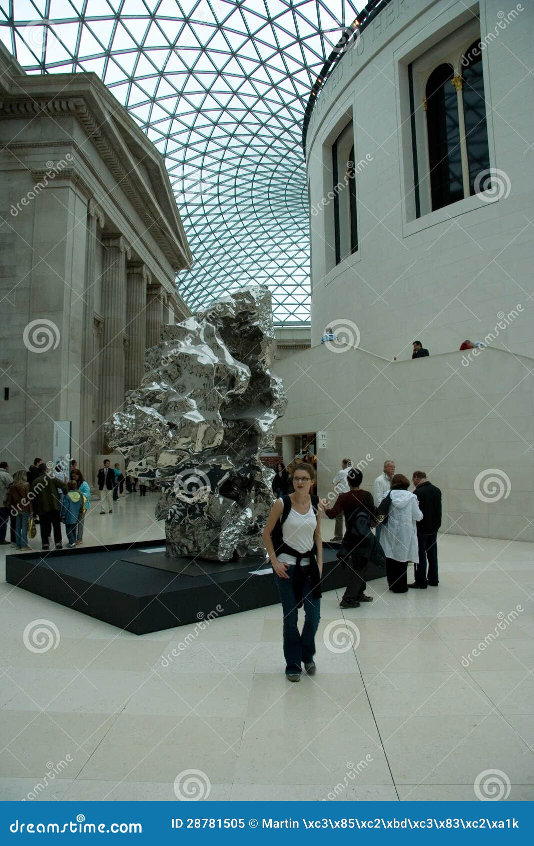 British Museum Interior Crowds Editorial Image - Image of tourists ...