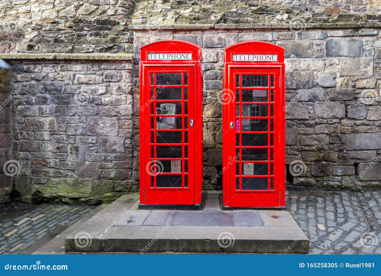 British phone booth stock image. Image of bagpipes, architecture ...