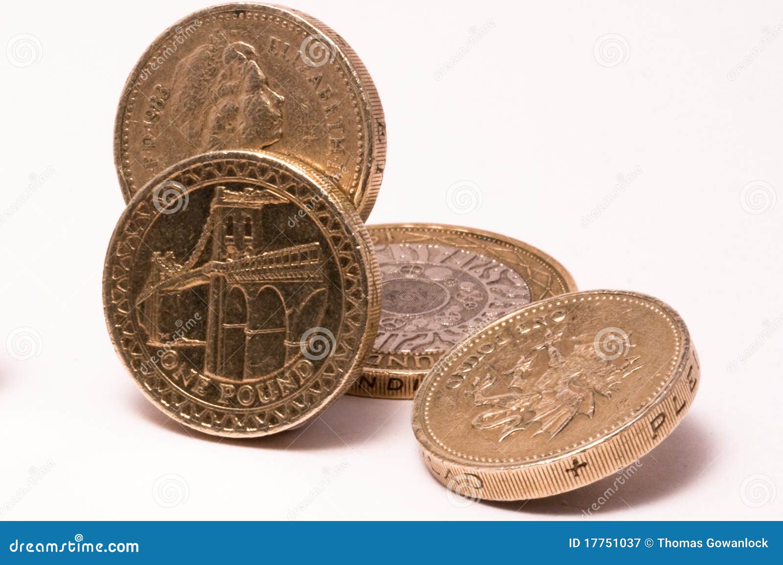 British pound coins editorial photography. Image of pattern - 17751037