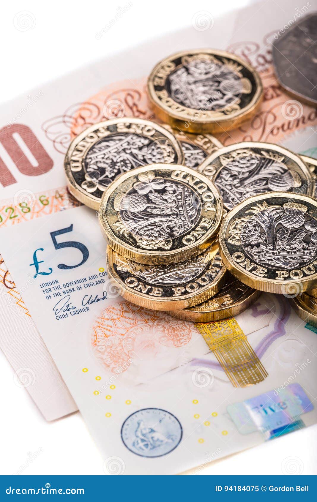 British Pound Notes and Coins Editorial Image - Image of pound, notes ...