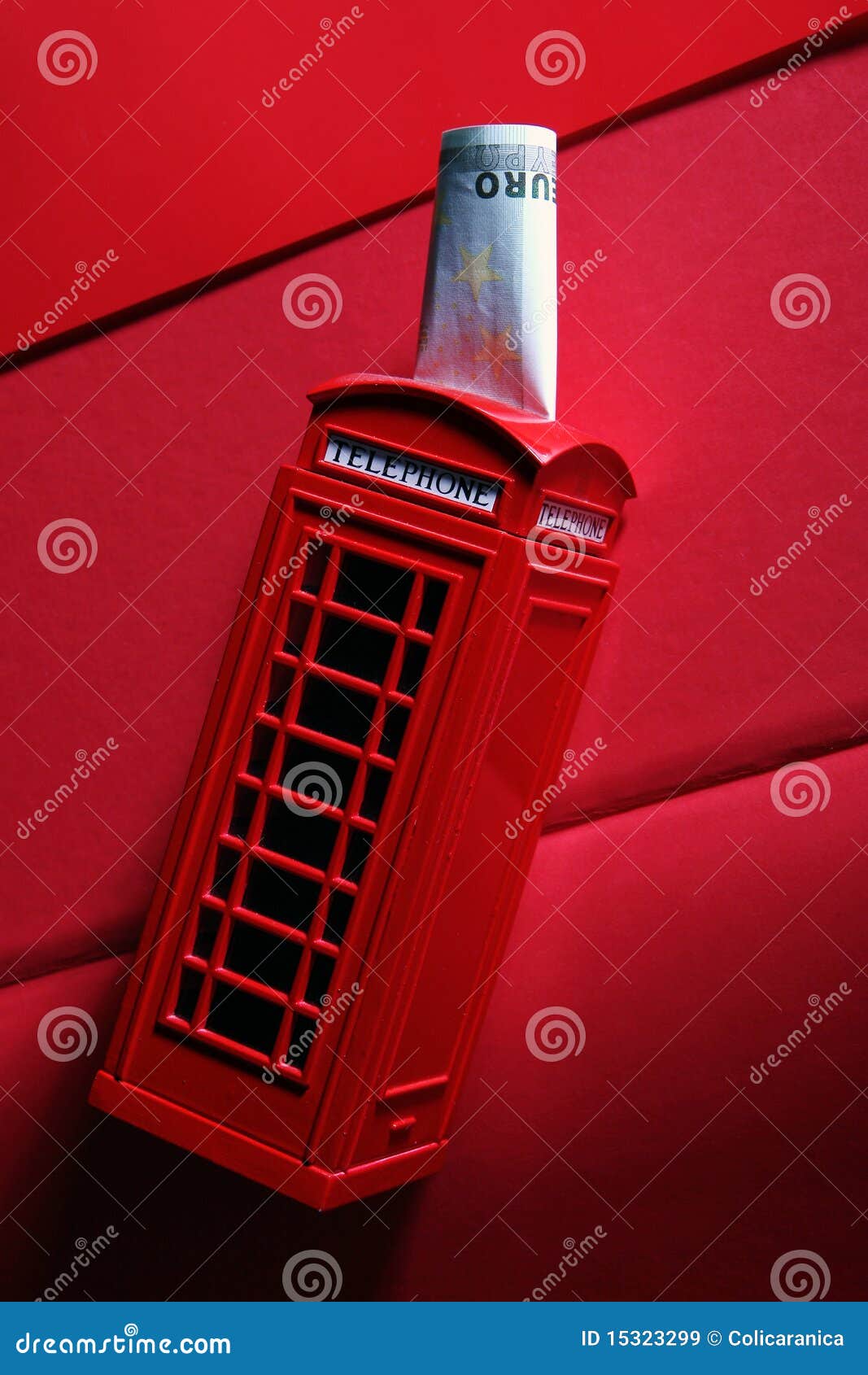 British telephone cab stock image. Image of kingdom, banknote - 15323299