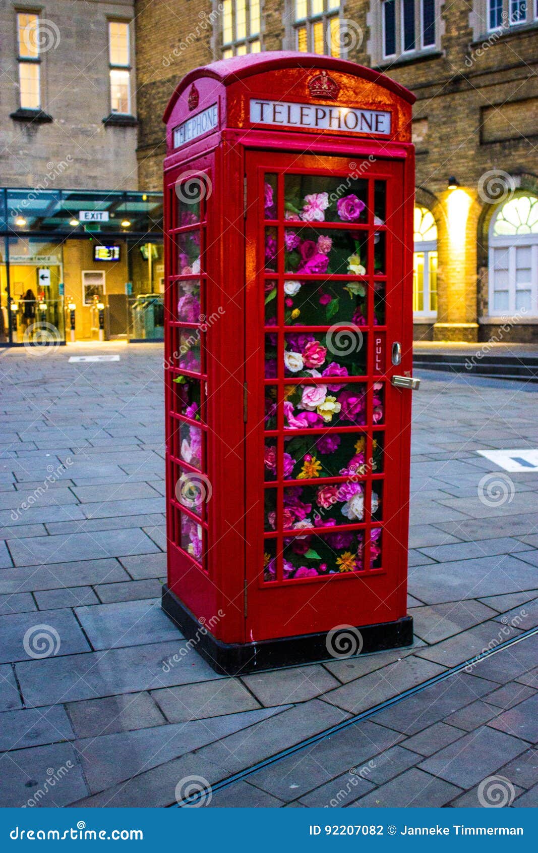 Brittish Phonecell stock photo. Image of pink, england - 92207082