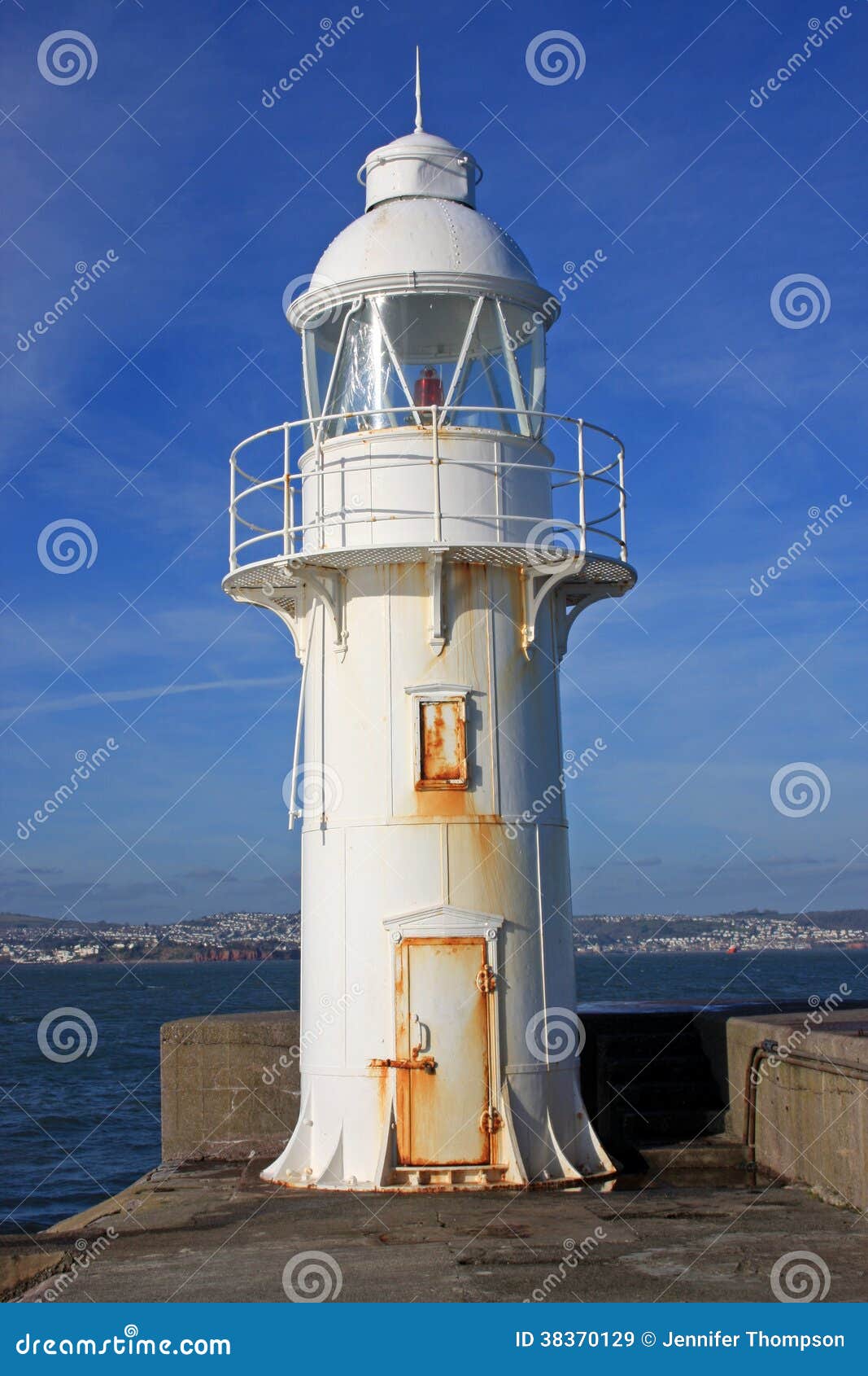 Brixham Lighthouse stock image. Image of warning, harbor - 38370129