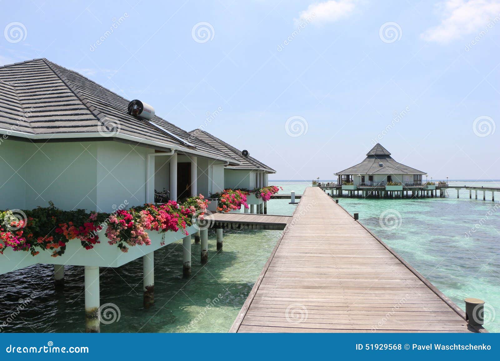 Bro- Och Vattenhus Maldiverna Arkivfoto - Bild av exotiskt, atoll: 51929568