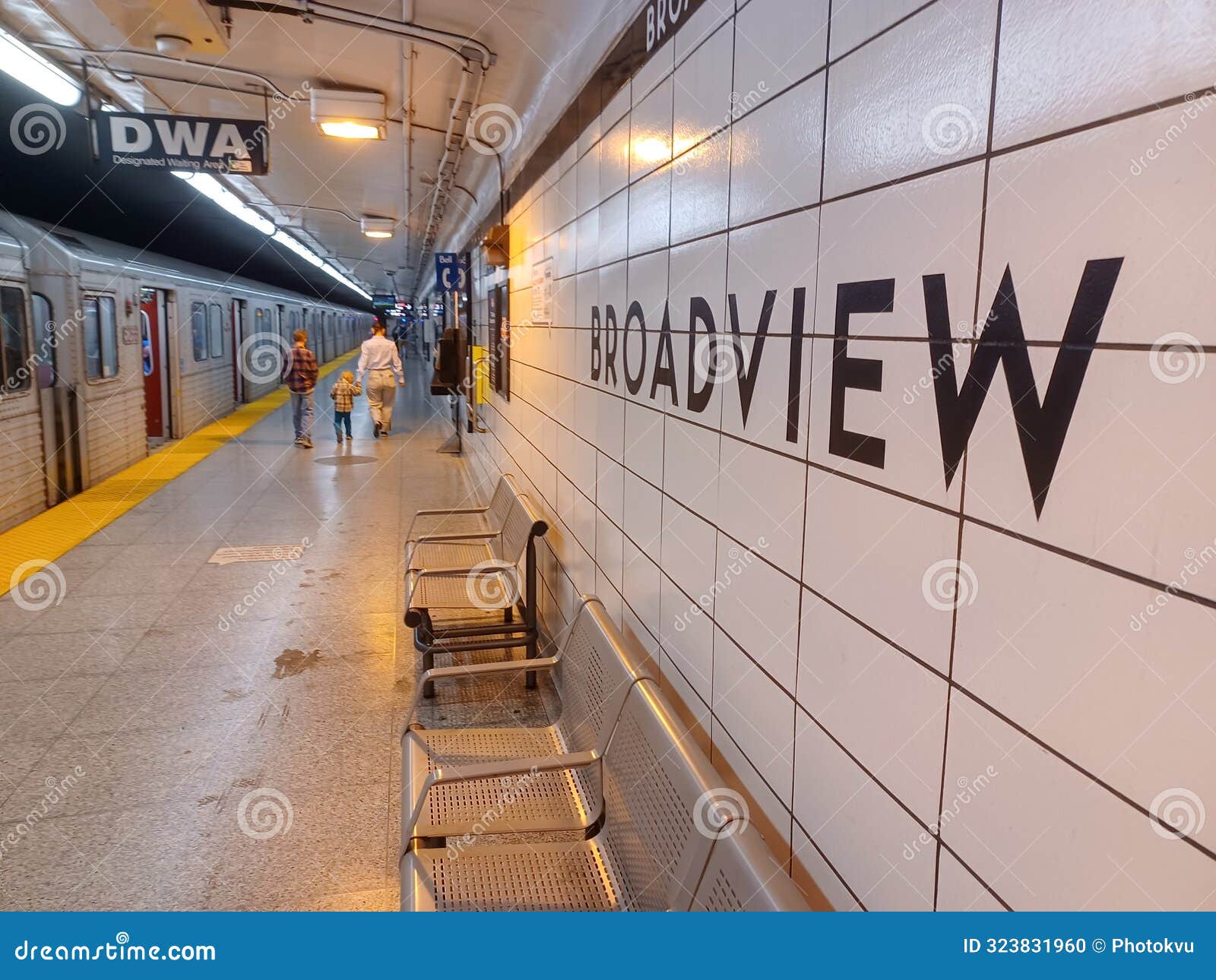 Broadview Subway Station Interior View Editorial Image - Image of city ...