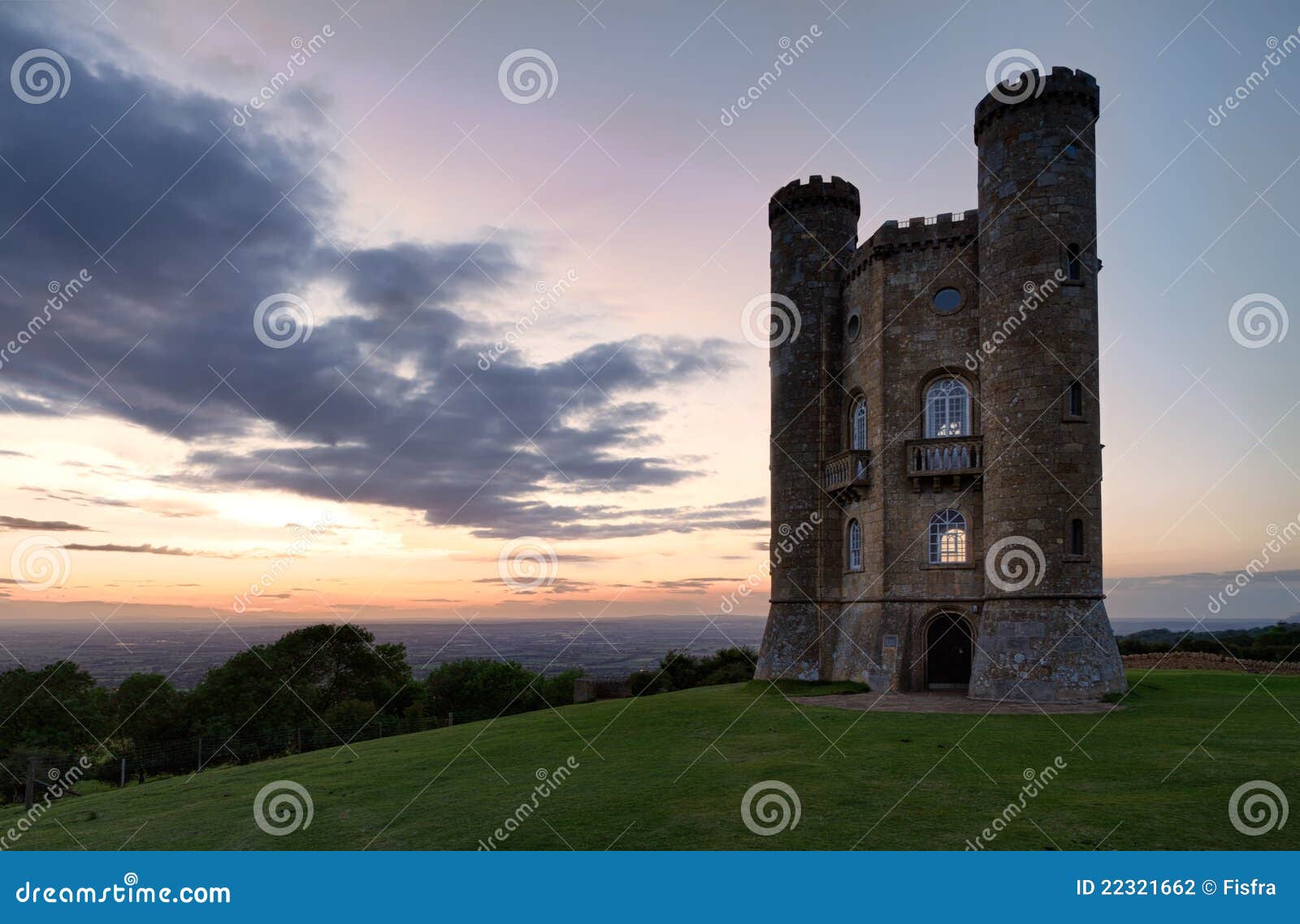 Broadway Tower with Valley View, Cotswolds, UK Stock Photo - Image of ...