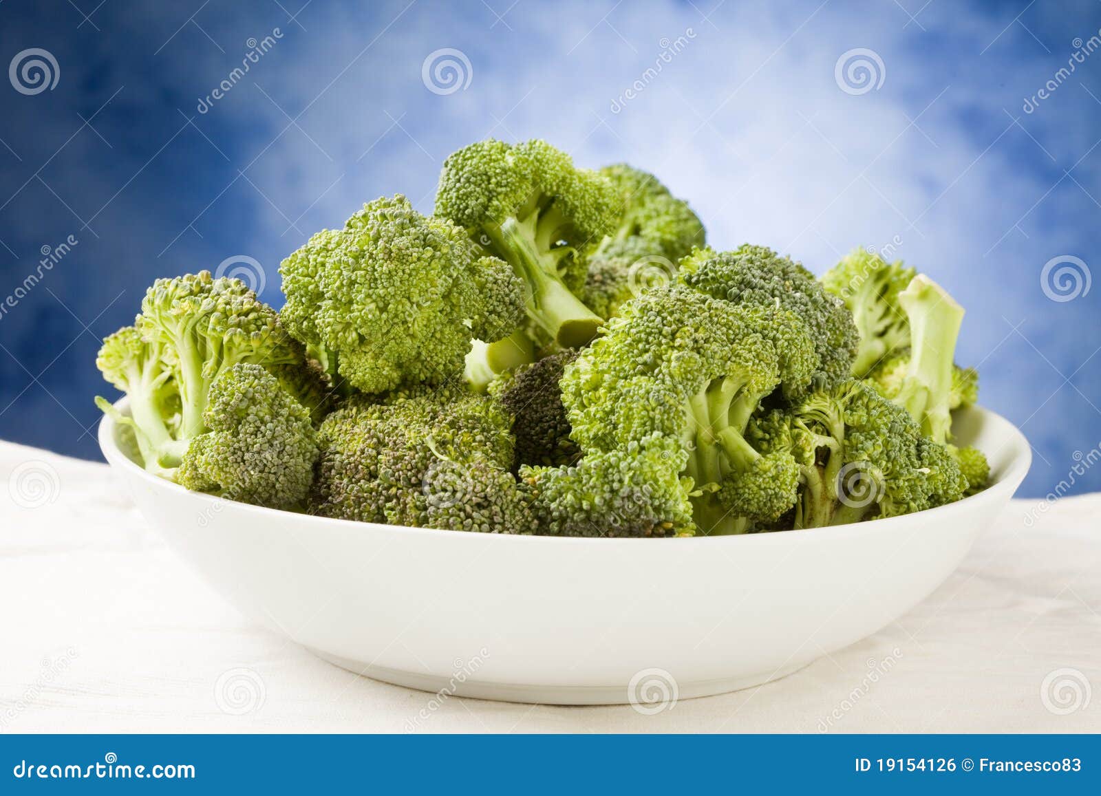 Broccoli stock photo. Image of green, superfood, vegetables - 19154126